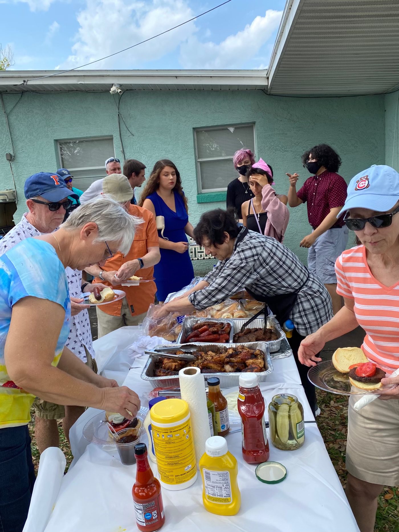 Open Table helps homeless youth – Diocese of Orlando, Florida