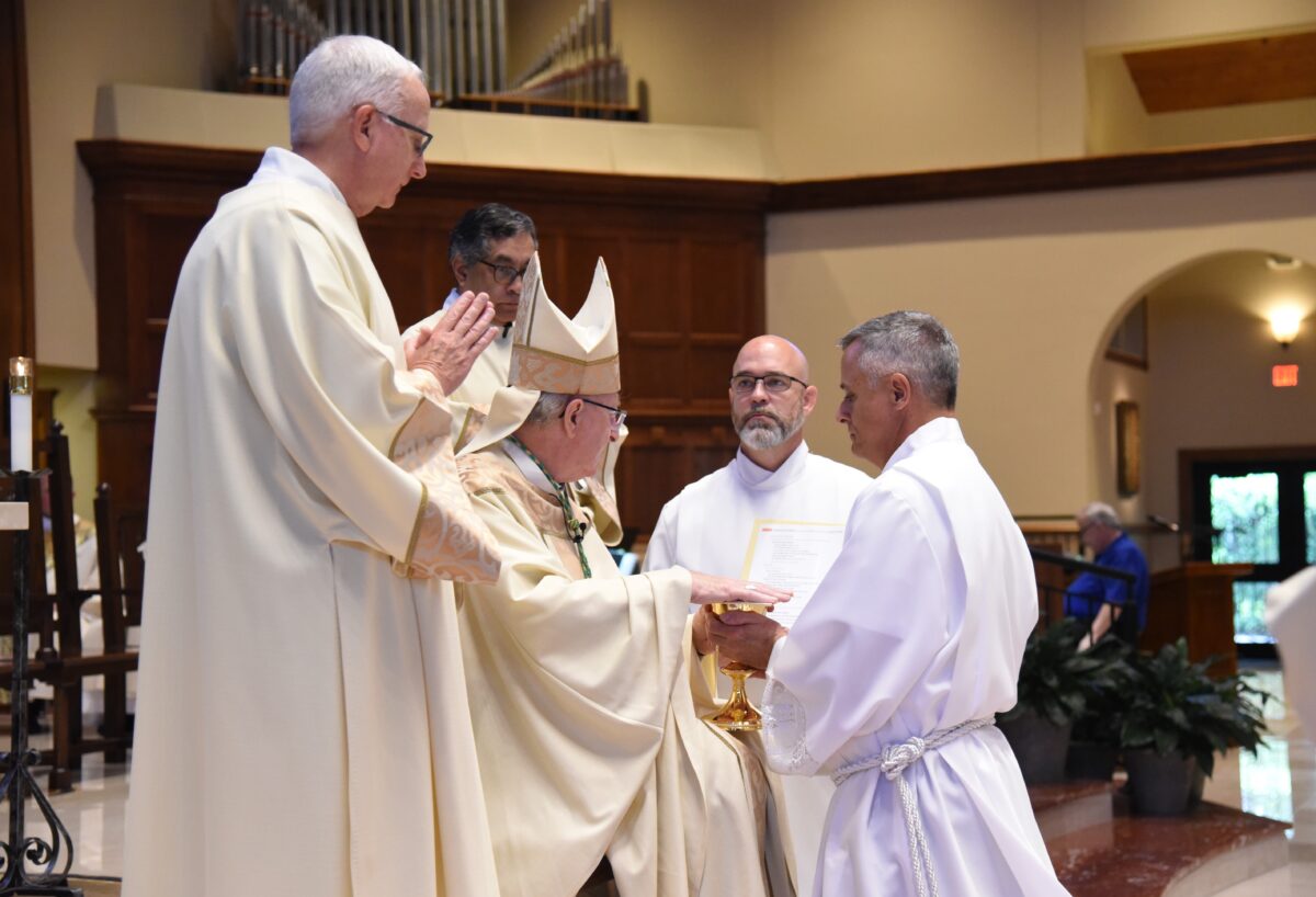 The SPIRITUALITY of the Rite of Acolyte – Diocese of Orlando, Florida