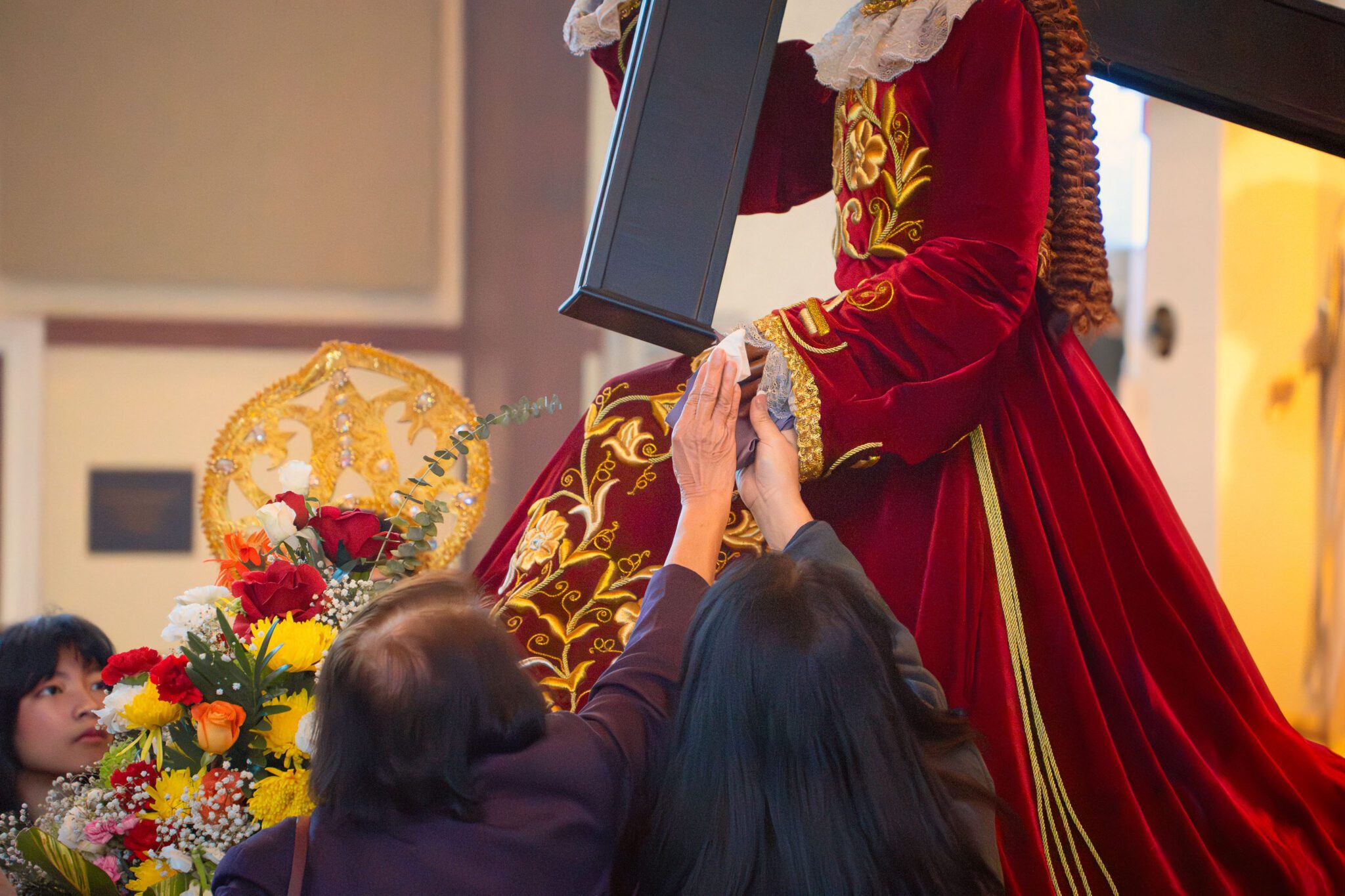 Jesus the Nazarene hails devotees from afar – Diocese of Orlando, Florida
