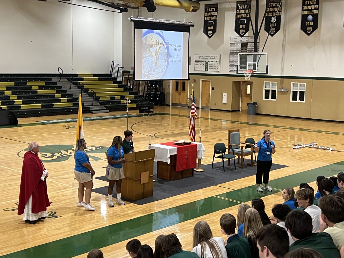 Retreat deepens faith, creates community at Trinity – Diocese of ...